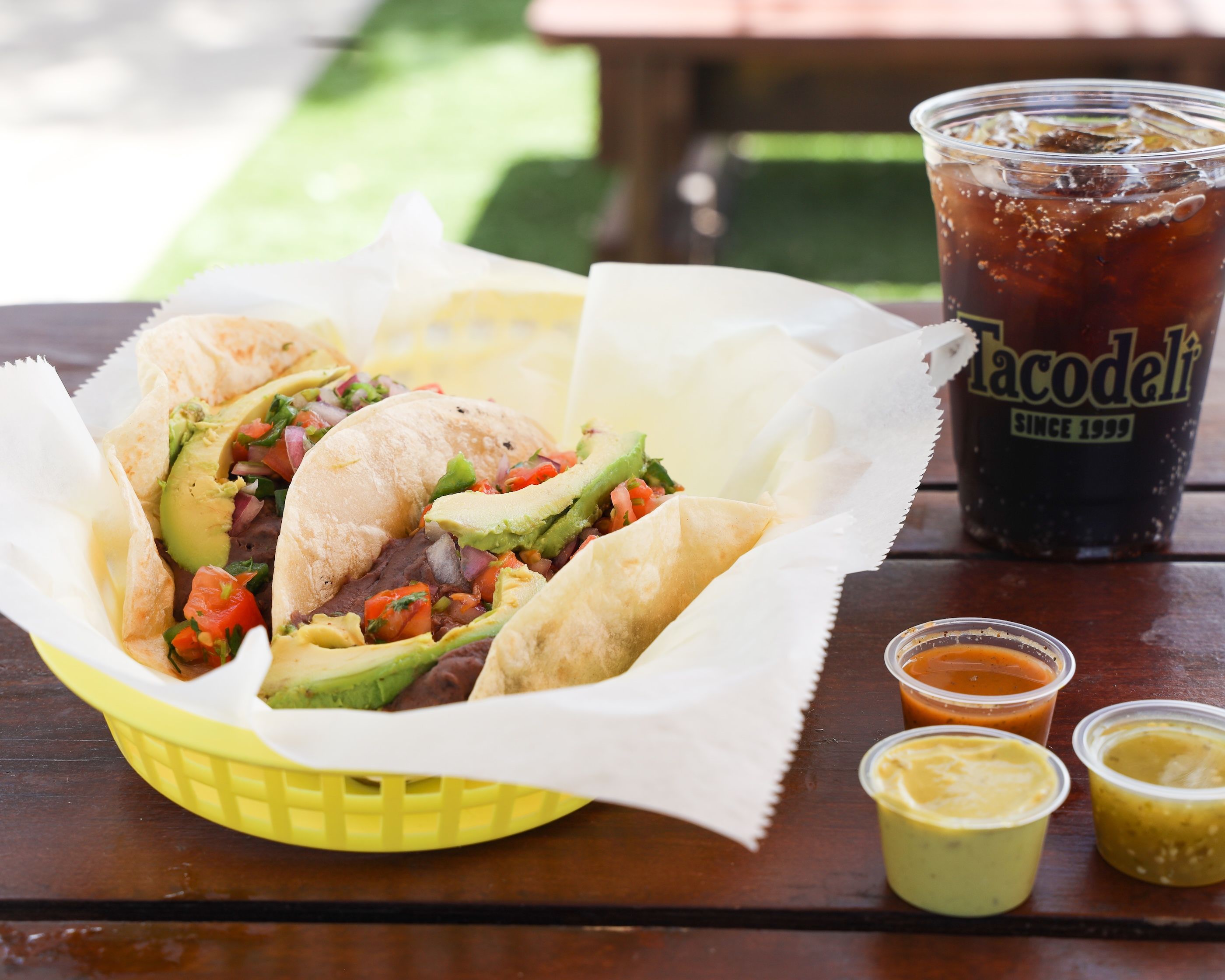 Tacodeli Cedar Park – Handcrafted Tacos & Fresh Salsas